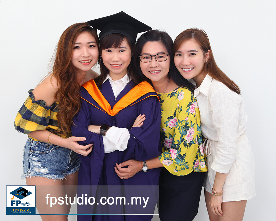 University Malaya Studio Graduation